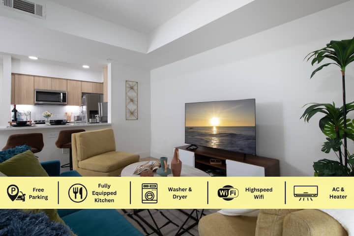 High-end 1br Oasis | Walk To Ocean & 3rd Street - Santa Monica, CA