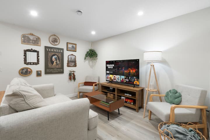 Fall 2br Seton Suite | Ymca & South Health Campus - Calgary