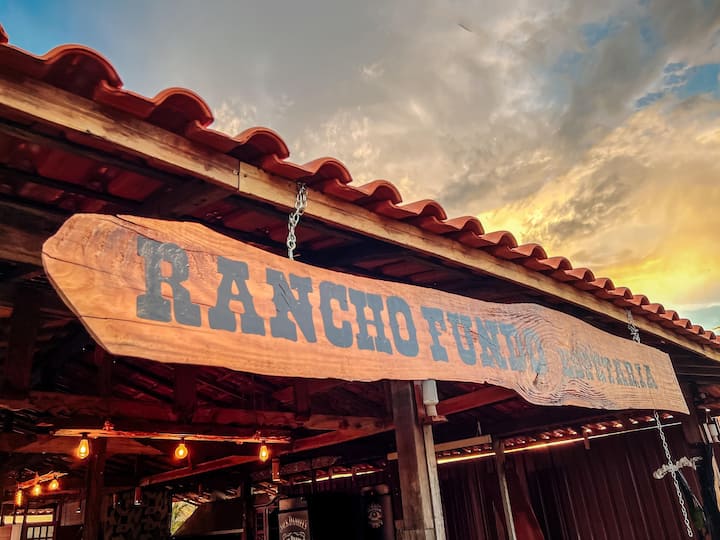 Rancho Fundo - Descanso, Natureza E Conforto. - Catanduva