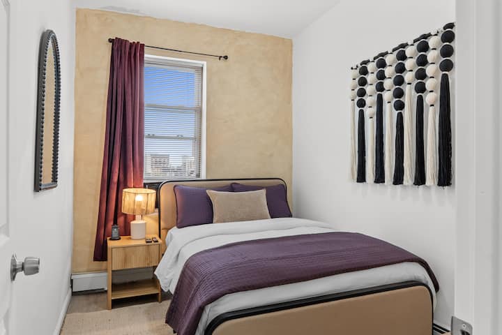 Stylish 3-bedroom Retreat | Near Nyc | Sleeps 6 - West New York, NJ