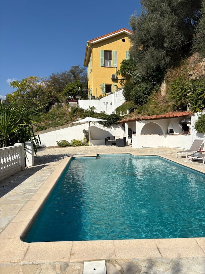 Maison Sur La Colline - Nice