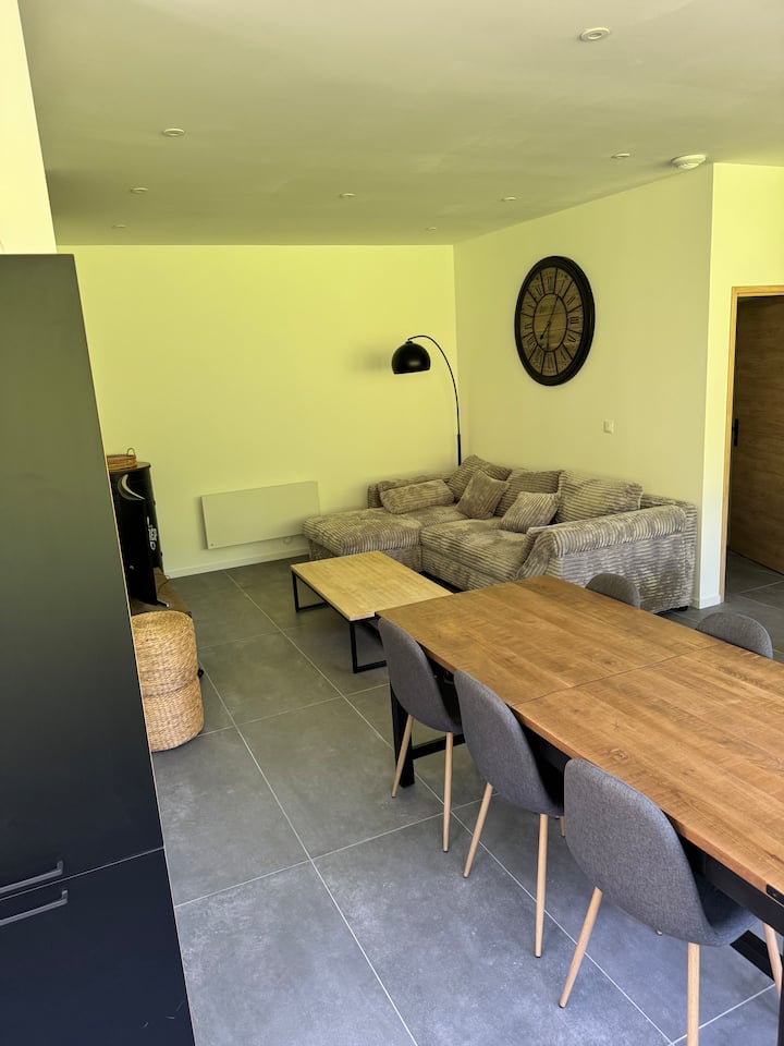 Jolie T3 Avec Terrasse - Les Rousses