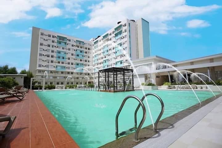 Spacious 2br W/ Balcony& Storage - Dumaguete