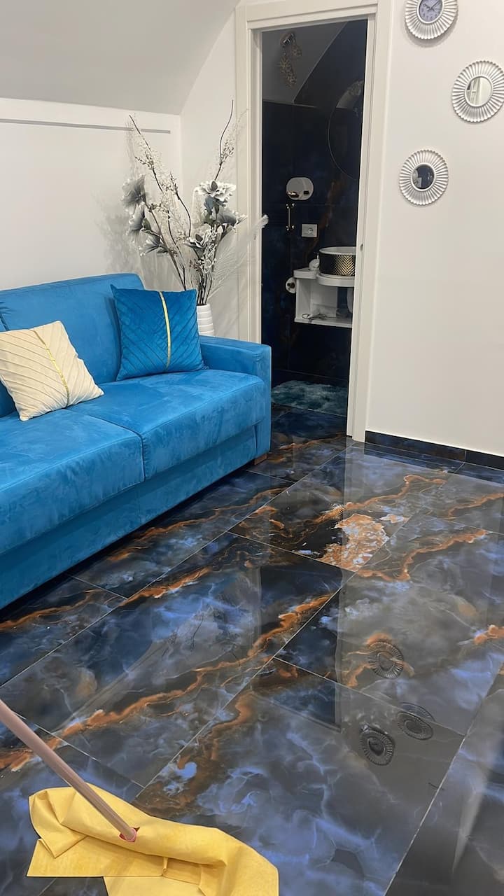 Casa Ale Centro Storico Confortevole - Nápoles