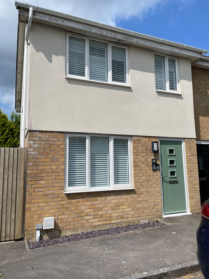 Jasmine Cottage, A Delightful 3-bedroom Home - Fareham