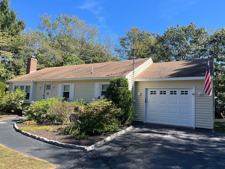 Kennebunk Retreat-dog Friendly-free Beach Pass - Kennebunk, ME