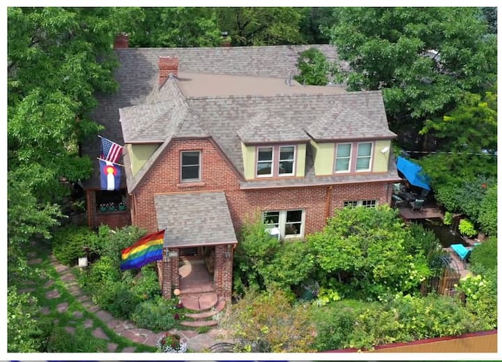 Charming Airbnb In Parkhill Neighborhood - Denver, CO