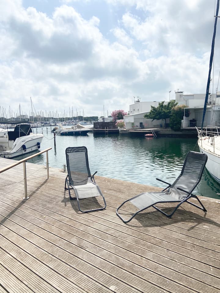 Sublime Marina Secteur Recherché - Port Camargue