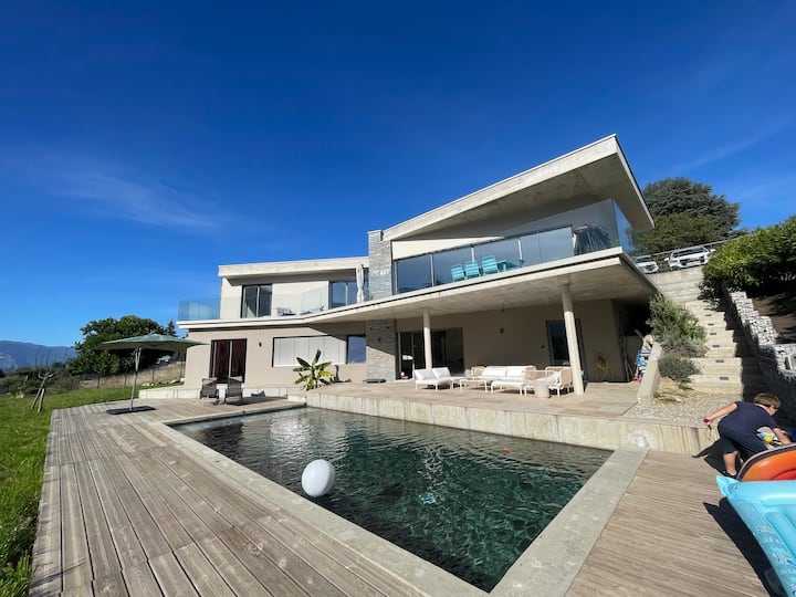 Villa D’architecte Avec Piscine Et Vue Lac - Rumilly