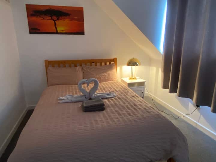 Cozy One Bedroom Flat Near Town - Worcester