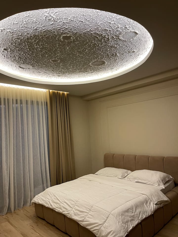 The Moon Studio Vlore - Albanien