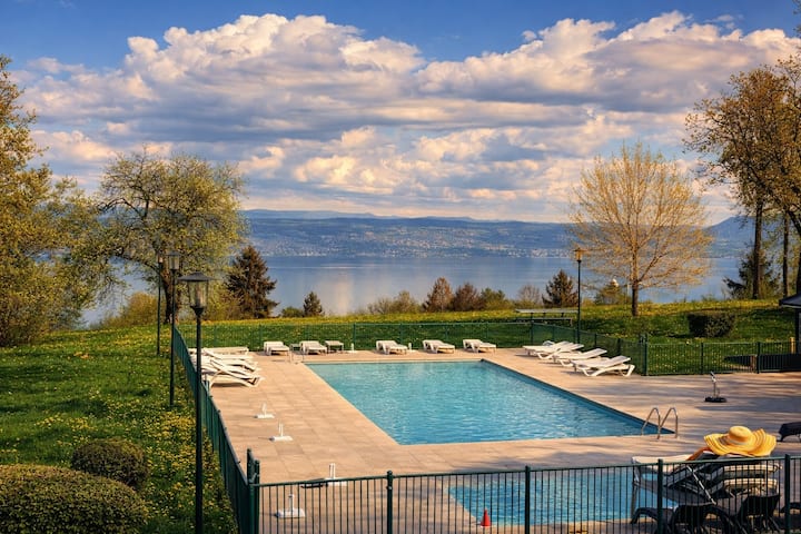 Vue Lac Léman · Piscine & Fitness · Hauts D'évian - Lake Geneva