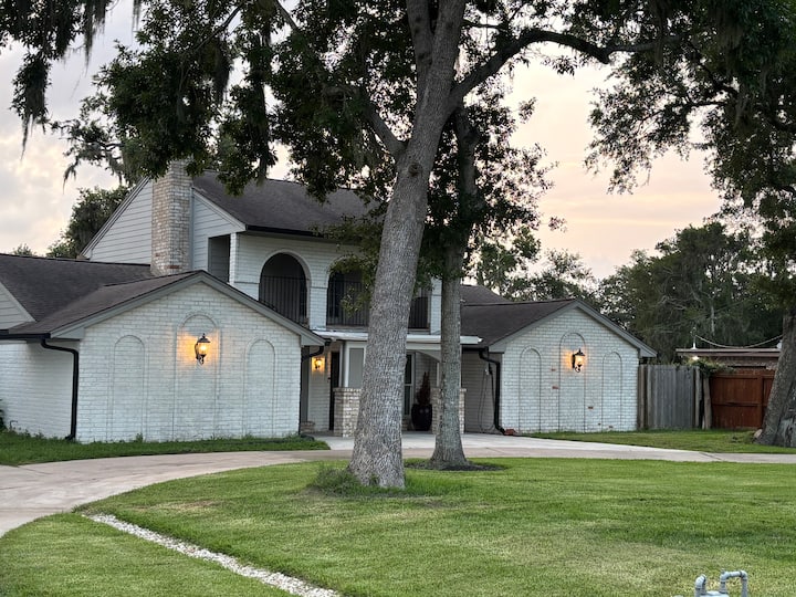 Home On The Bayou - Shy Pond, TX