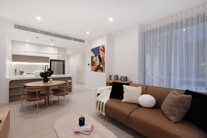 Coco 2-br Apt + Study In Burwood | Free Parking - Burwood