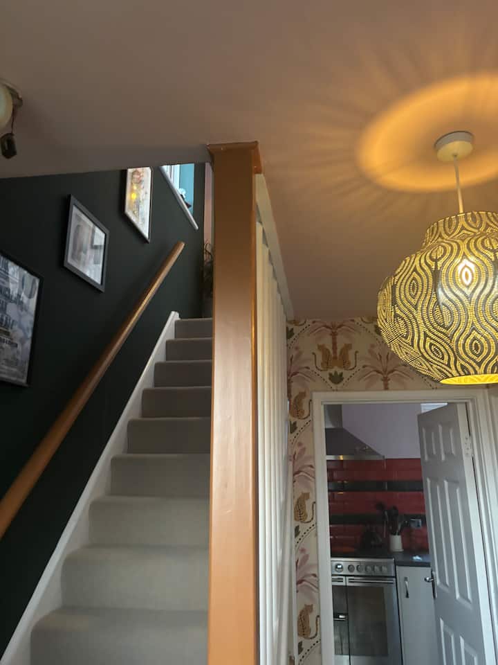 Snack Basket, Parking, Mini Fridge & Netflix/prime - Newcastle upon Tyne