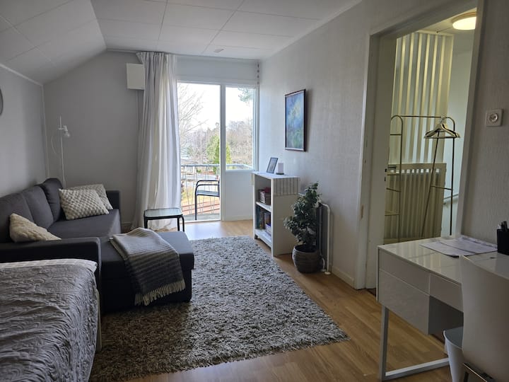 Viihtyisä Kartanohuoneisto Upealla Järvinäköalalla - Lohja