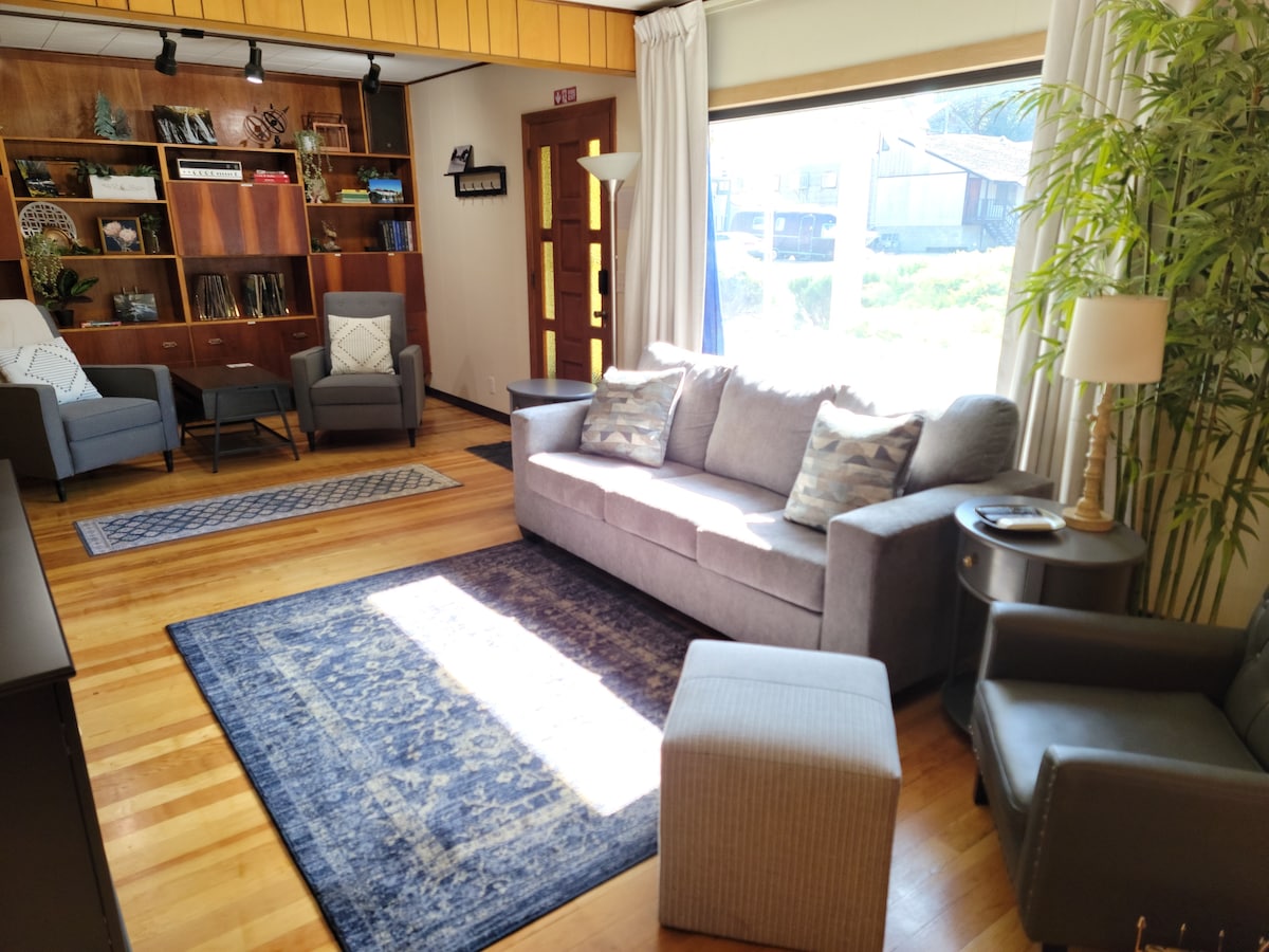 Cottage Carlton - Maisons à louer à Burney, Californie, États-Unis - Airbnb