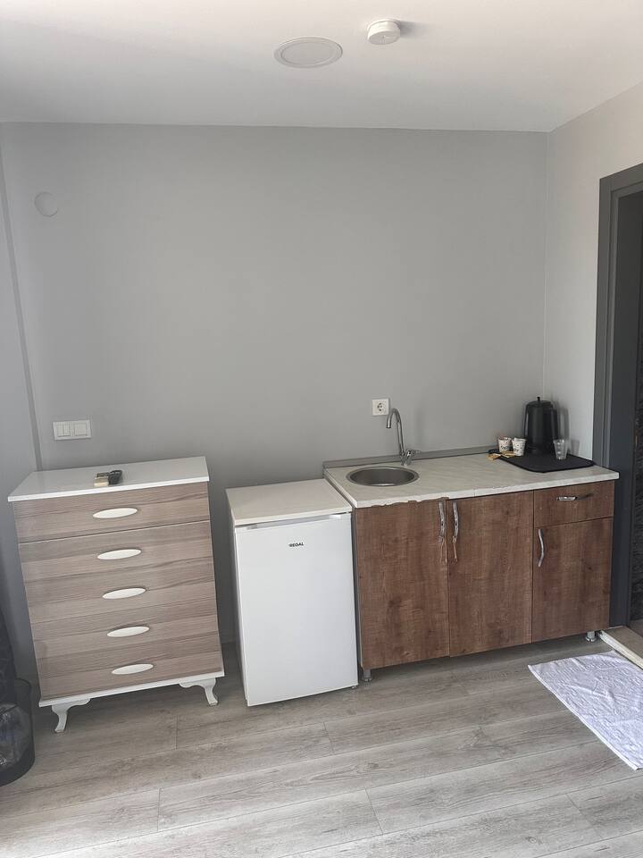 Birds Inn Otel Apart  103 Gunluk Kiralik - Kuşadası