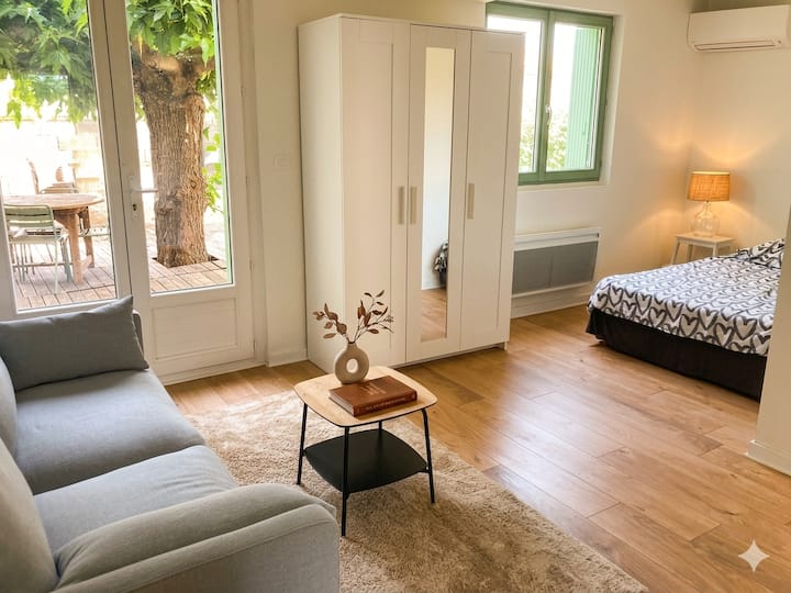 Studio Avec Grande Terrasse – Calme & Proche Mer - Béziers