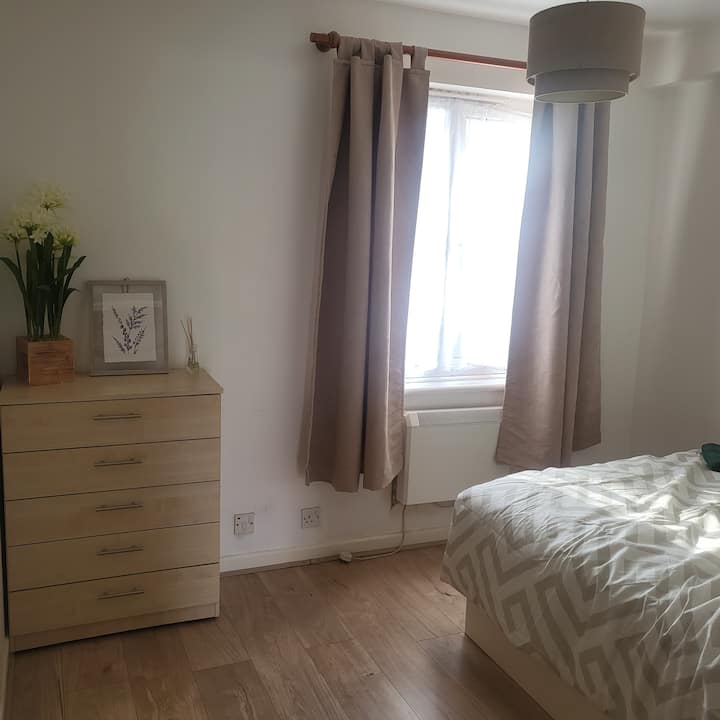 Convenience And Comfort Near Lhr W/free Parking - Hayes