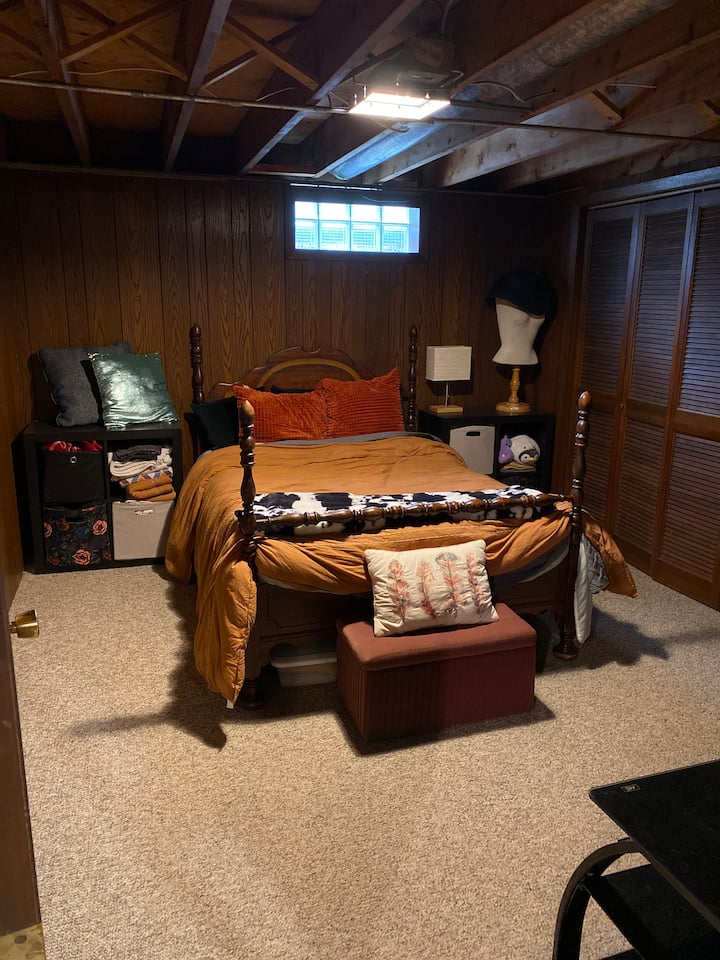 Quaint Lake Getaway - Racine, WI