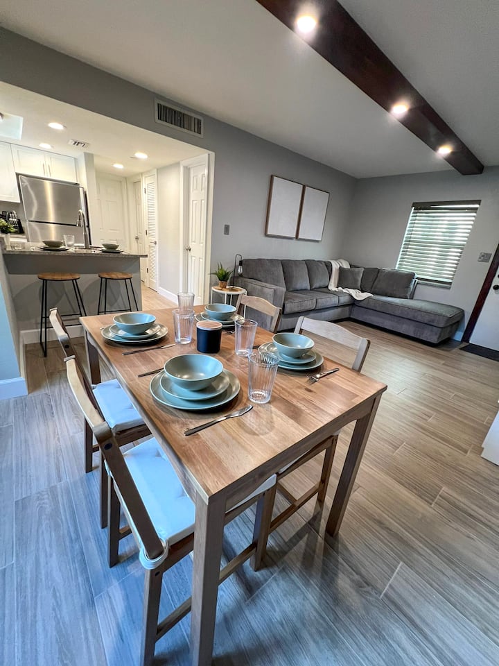 Davis Island Retreat - Tampa