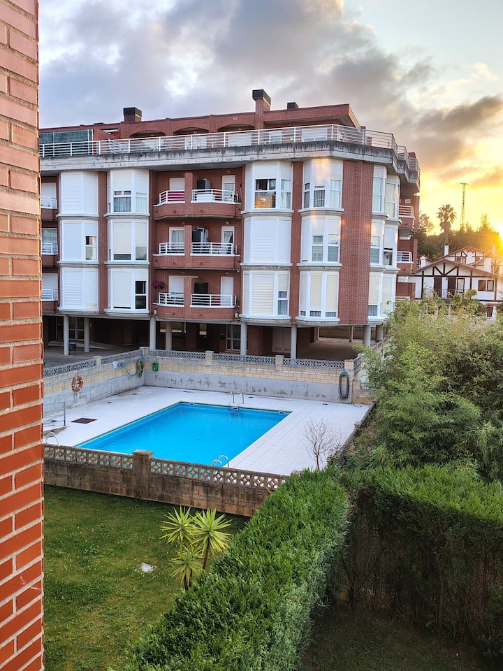 Septiembrefabuloso Piso En Castro, Piscina Y Garaj - Castro Urdiales