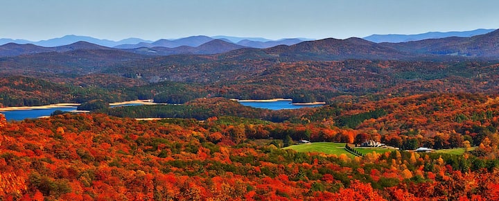 Downtown Cozy Retreat 1 Min Drive From Holiday Fun - Blue Ridge, GA