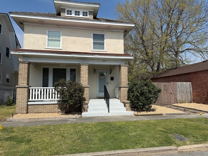 Anchors Away - Elizabeth City, NC