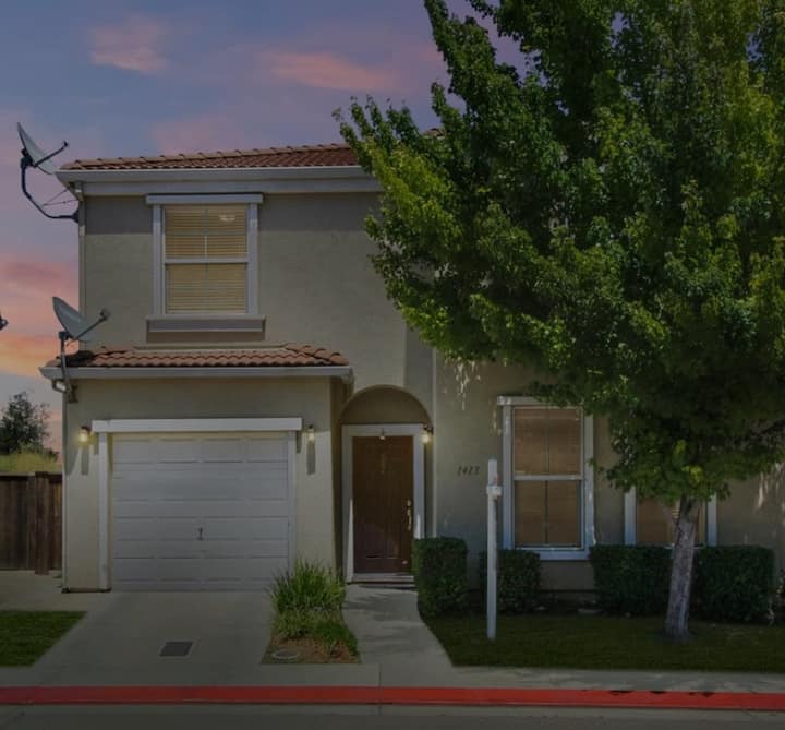 Gated Community-new Modeled “Family” Home! - Stockton, CA