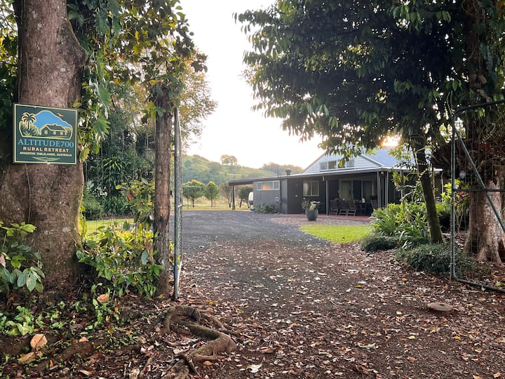 Altitude 700 Rural Retreat - Malanda