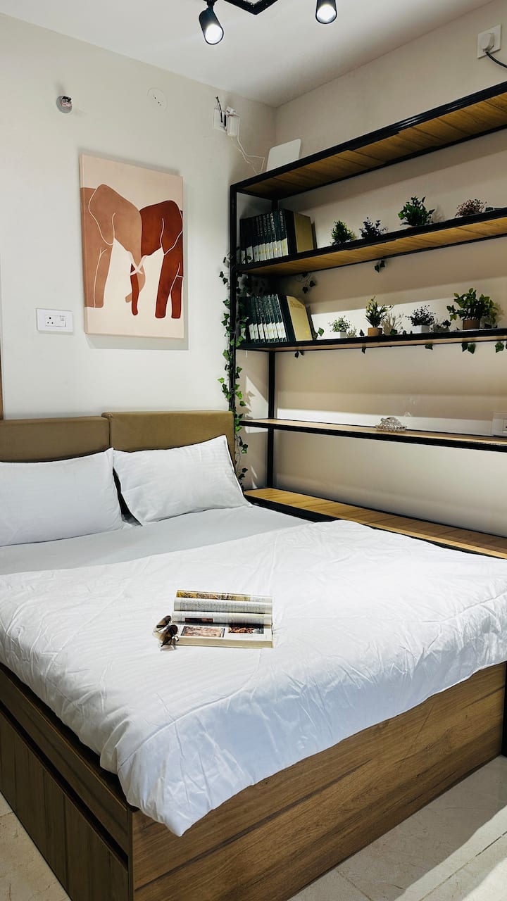 Skyline Solstice - Pune