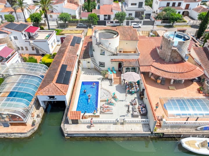 Welhomy | Villa Canal & Piscine | Empuria, Falco - Ampuriabrava