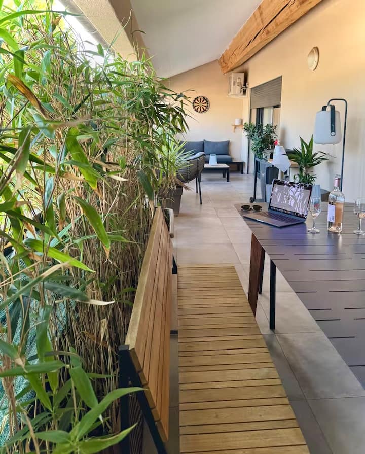 Spacieux 110m², Terrasse, Proche Centre, 2 Parking - Le Thor