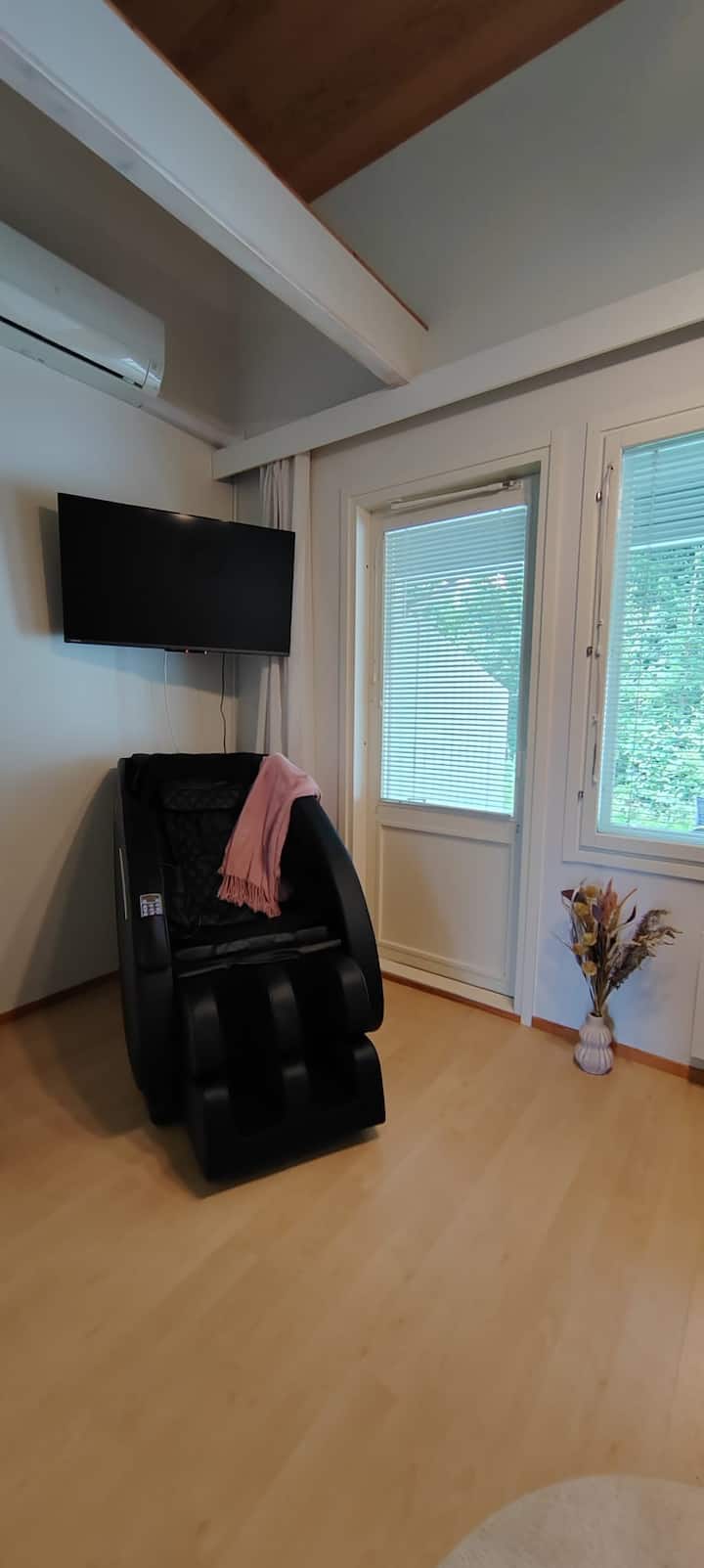 Sauna+hierovatuoli Rivitalo Asunto. 2000 Rakennett - Ikaalinen