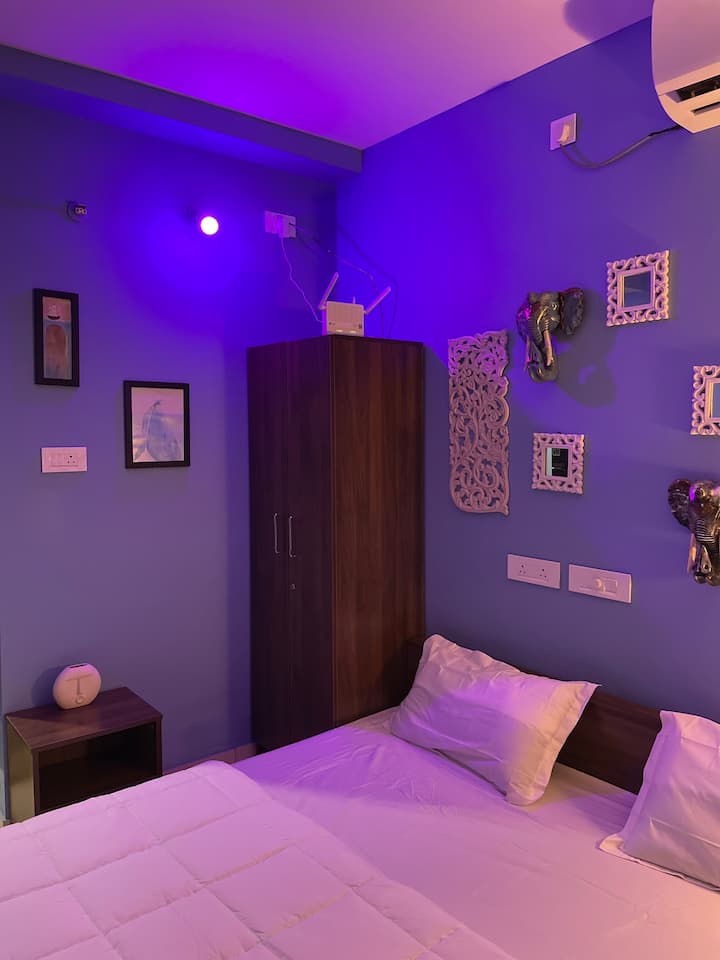 The Blue Tranquil - Cozy Place, Couple Friendly. - Pune