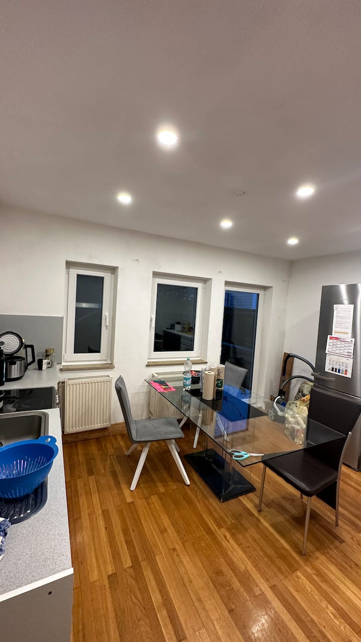 Nettes Zimmer In Charmanter Wg - Heidenheim an der Brenz