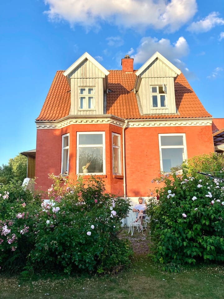 Big Family Villa With Cozy Vibe Close To City - Copenhagen