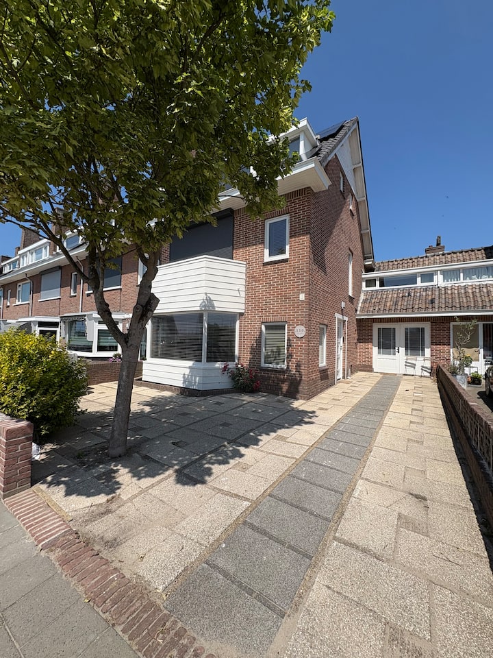 Family Beach House - Katwijk aan Zee