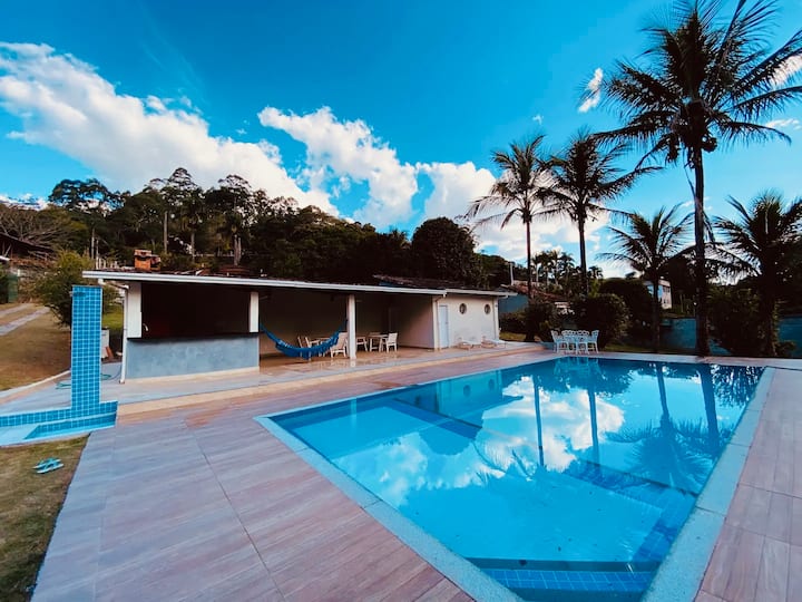 Churrasco, Piscina E Sossego. Tudo Em Um Só Lugar. - Juiz de Fora