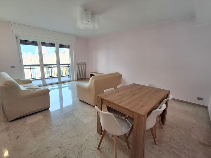 Centre Apartment Nhe - Lecco