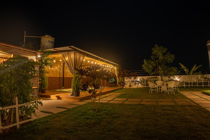 Leafyard · Container Home@hyderabad Jacuzzi N Pool - India