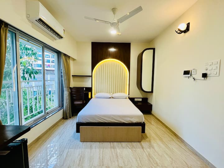 Studio Near Mindspace Malad West - Mumbai