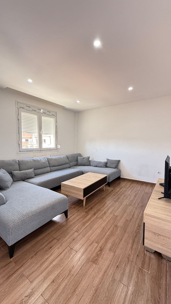 Le Spacieux F4 Avec Piscine & Gym Inclus - Algeria