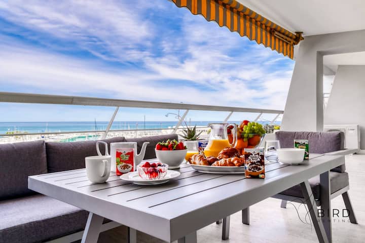 Une Escapade De Rêve En Bord De Mer - Villeneuve-Loubet