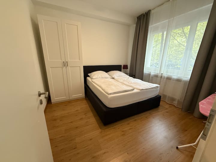 Junior Apartment Mit 1 Schlafzimmer - Cologne