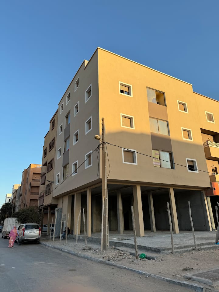 Apparemment 3
(2 éTage)
L’immeuble A - Dakhla