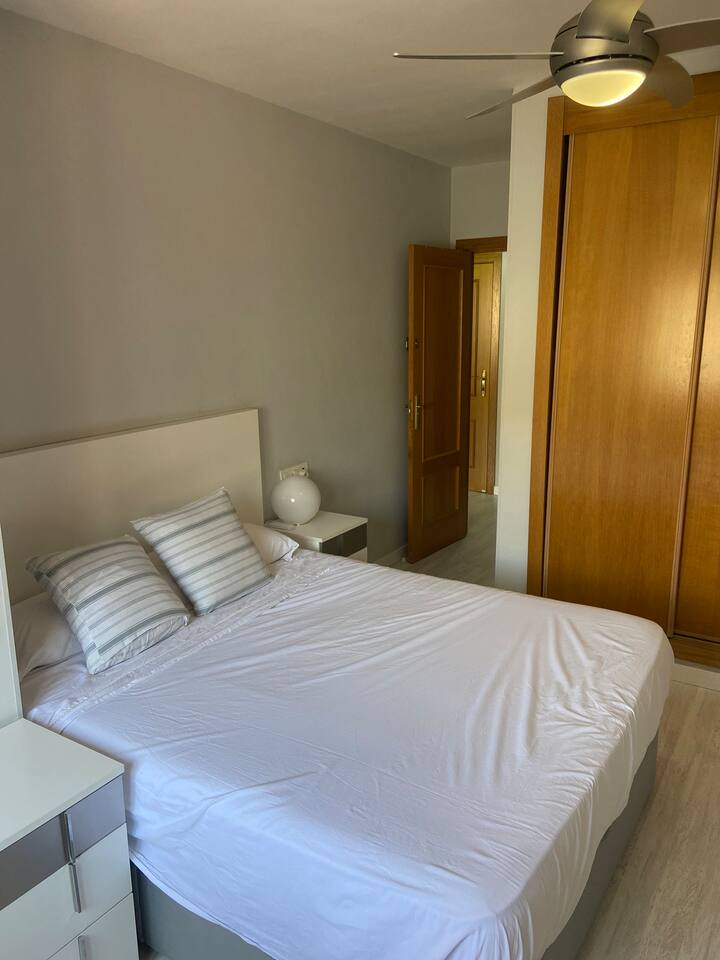 Habitación Con Cama Doble - Málaga