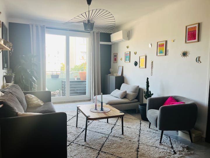 Petit Cocon Verdoyant Dans Marseille - Marsella