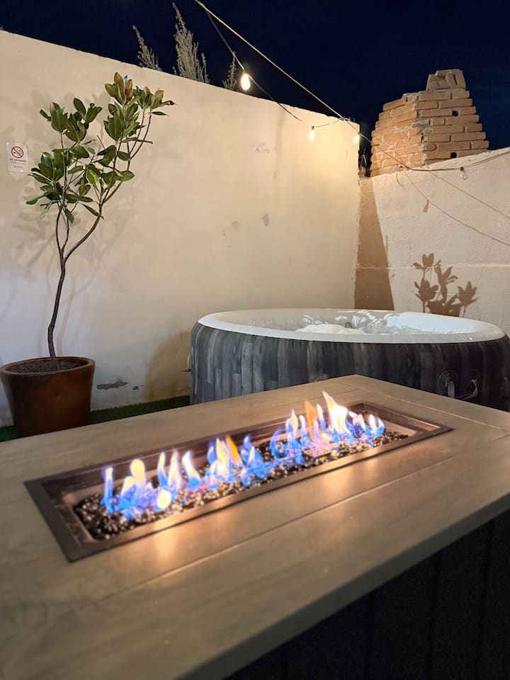 Jacuzzi Exterior Con Firepit Y Ubicación Perfecta - Chihuahua